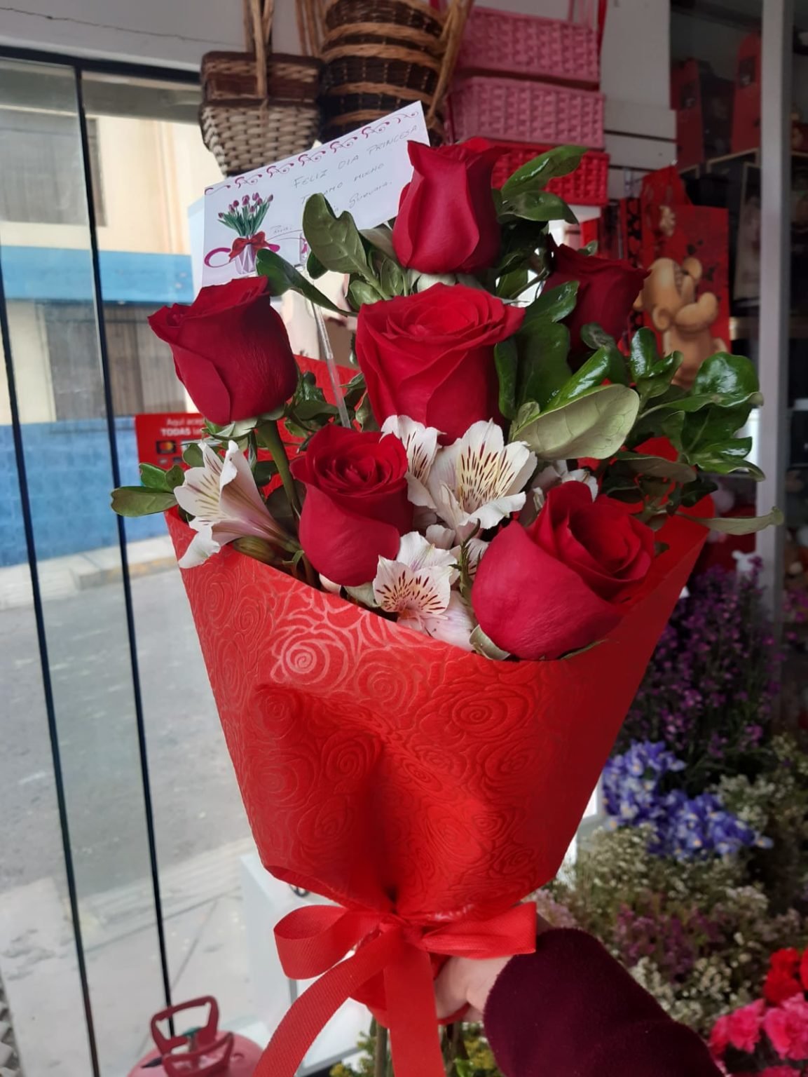 Florerias en Arequipa Delivery | Florerías MegaFlor